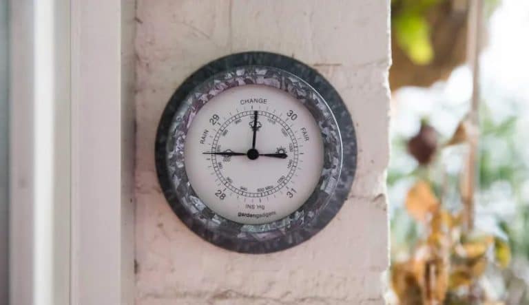 How to Use the Mobile Phone as a Barometer | ITIGIC