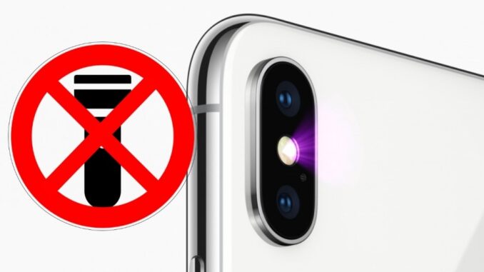 iPhone Flashlight Problems: How to Fix Failures | ITIGIC