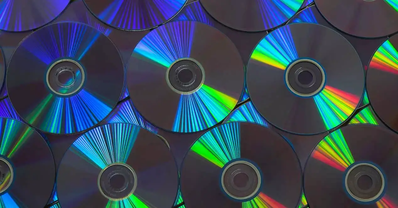 Windows 10에서 BIN, CUE 또는 MDF 디스크 이미지를 마운트하는 방법 | ITIGIC