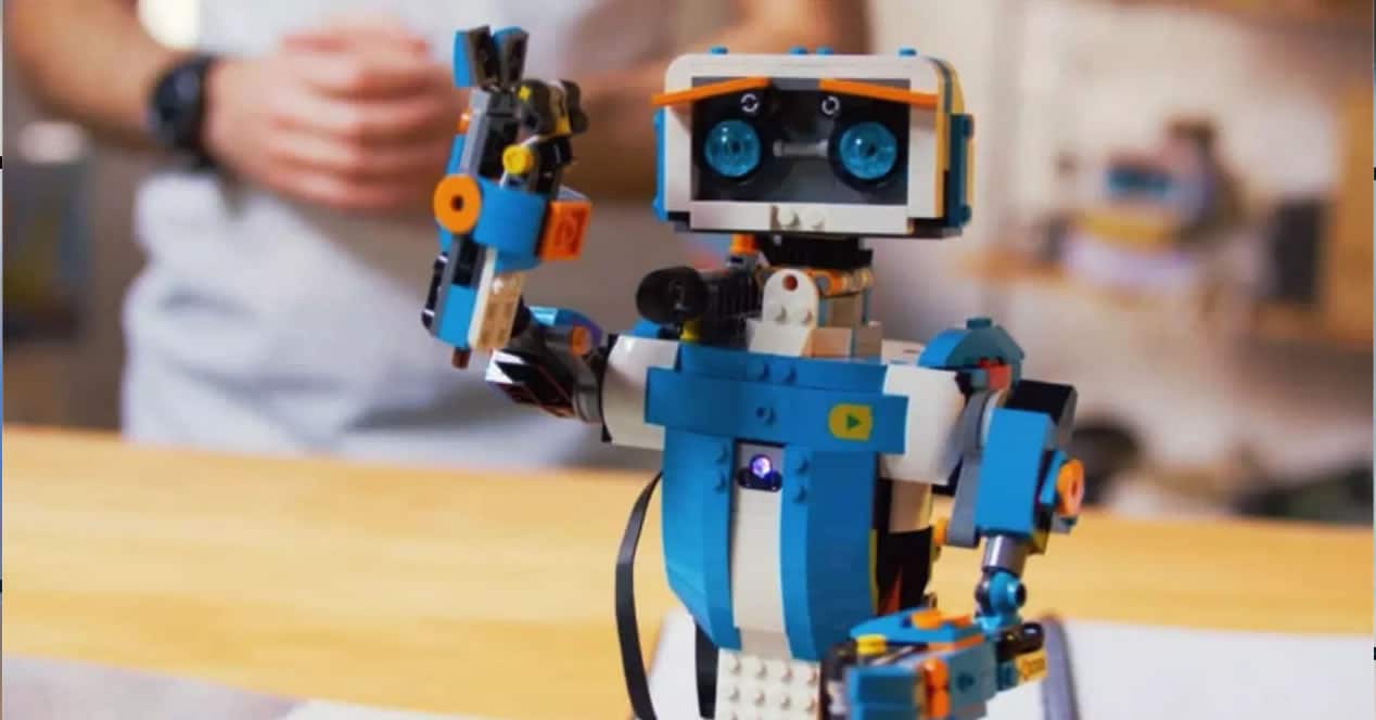 STEM Education: The Best Devices for Learning While Playing | ITIGIC