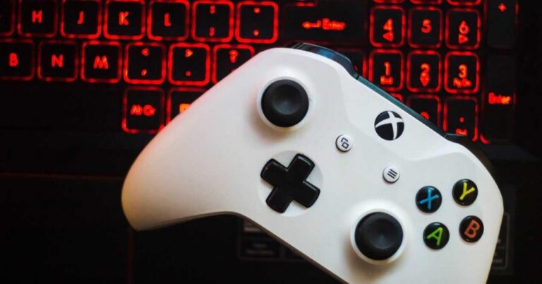 Windows 10 Game Bar – How to Use and Configure