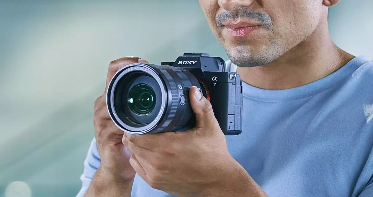 Sony A7 IV: เหนือความคาดหมายและคู่แข่ง? | ITIGIC