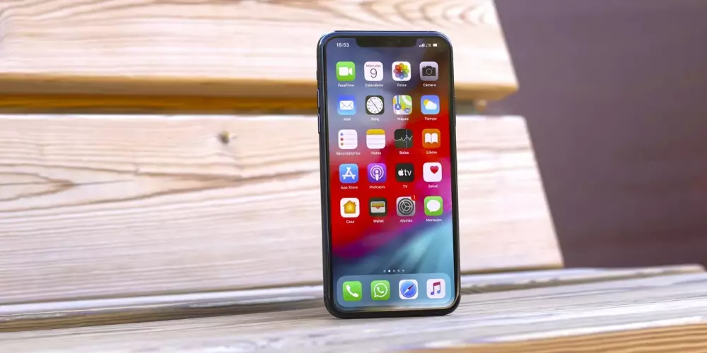 Characteristics of the iPhone screens | ITIGIC